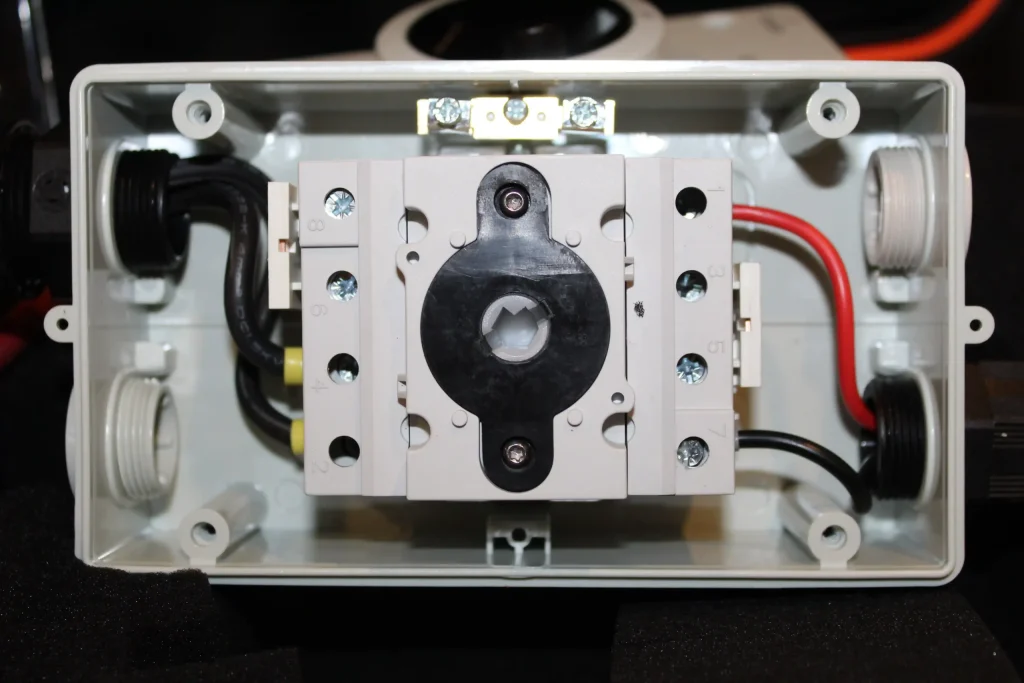 Newy Solar Co Partners with Eagle PV Labs - Newy Solar Co